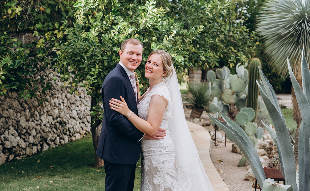 Congratulations - Elizabeth Ames (2002) | Loreto Mandeville Hall